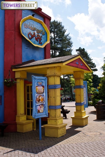 Wobble World Cafe (SBNO) - Attraction Archive - Your premier Alton ...